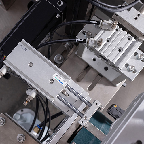 Automatic Orientation Loading Machine LGJ-50 - Buy Automatic ...